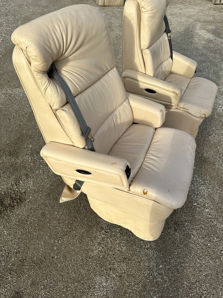 Flexsteel RV POWER Captain's Chairs Seats PAIR Cream motorhome coach ...
