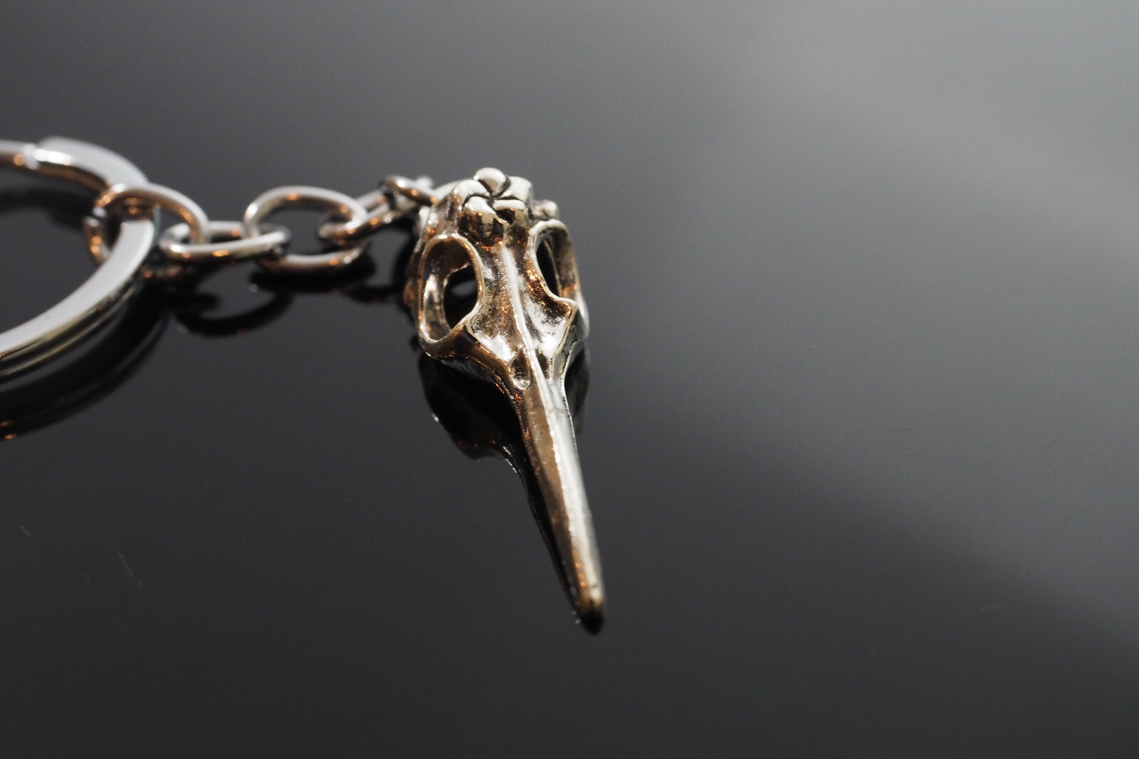 5x PCS - Bird Beak Raven Crow Head Skull Mask Scary Face Pendant Charm ...