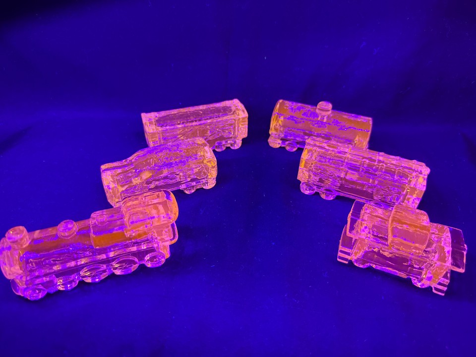 6PC Green Vaseline glass Train set steam engine caboose railroad car ...