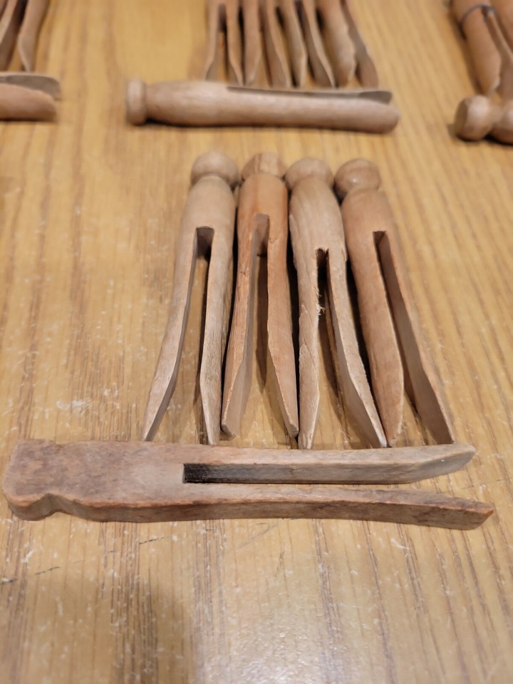Vintage Wooden Clothes Pins 1950's Lot 38 Round Head Flat Top Maple ...
