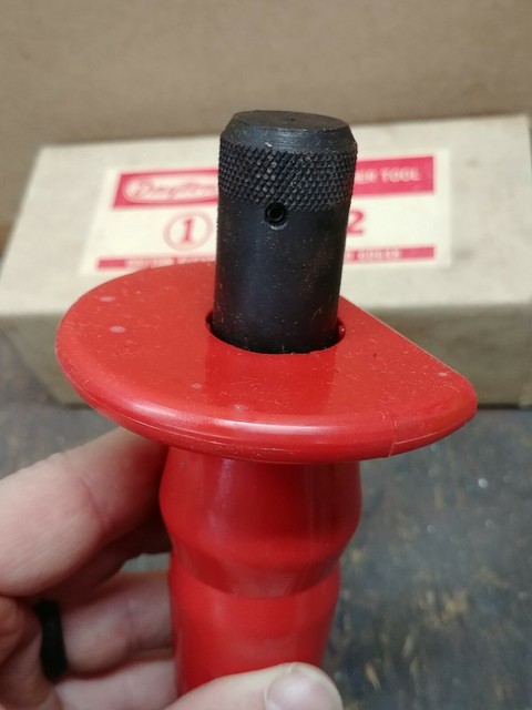 Dayton Electric Mfg. USA 2X782 Drive Pin Hammer Tool With Rubber Grip ...