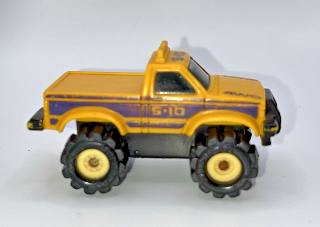 Vintage Schaper Stomper Chevy S-10 4WD Pickup Monster Truck Yellow ...