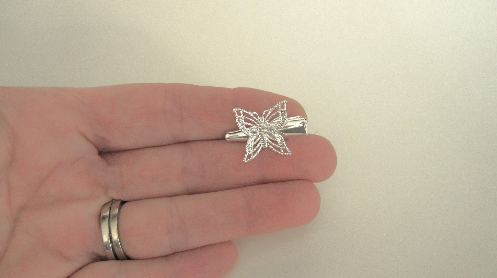 2 extra small silver butterfly metal alligator hair clip for fine thin ...