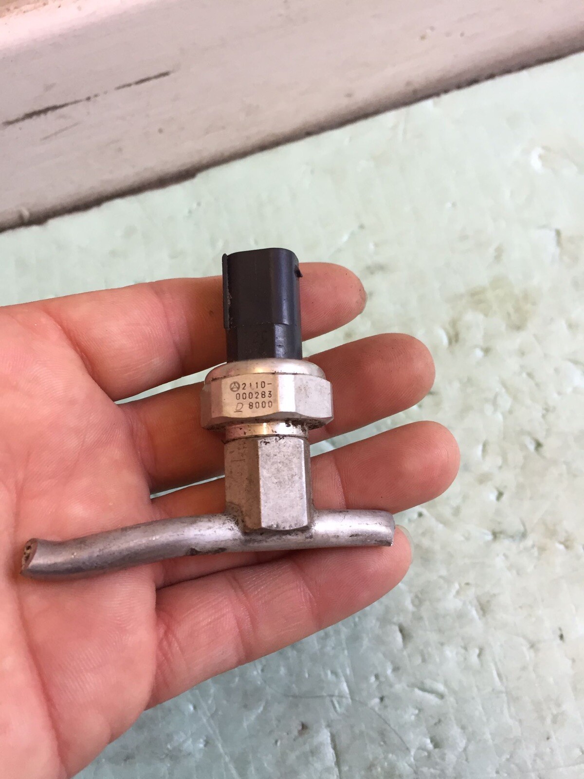 MERCEDES BENZ GLA X156 14-19 Pressure Agent Container 0589-p1-000674 ...