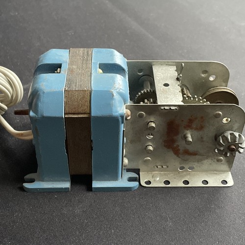 Vintage 1950's AC Gilbert Erector Set A-49 Blue Electric Motor Tested ...