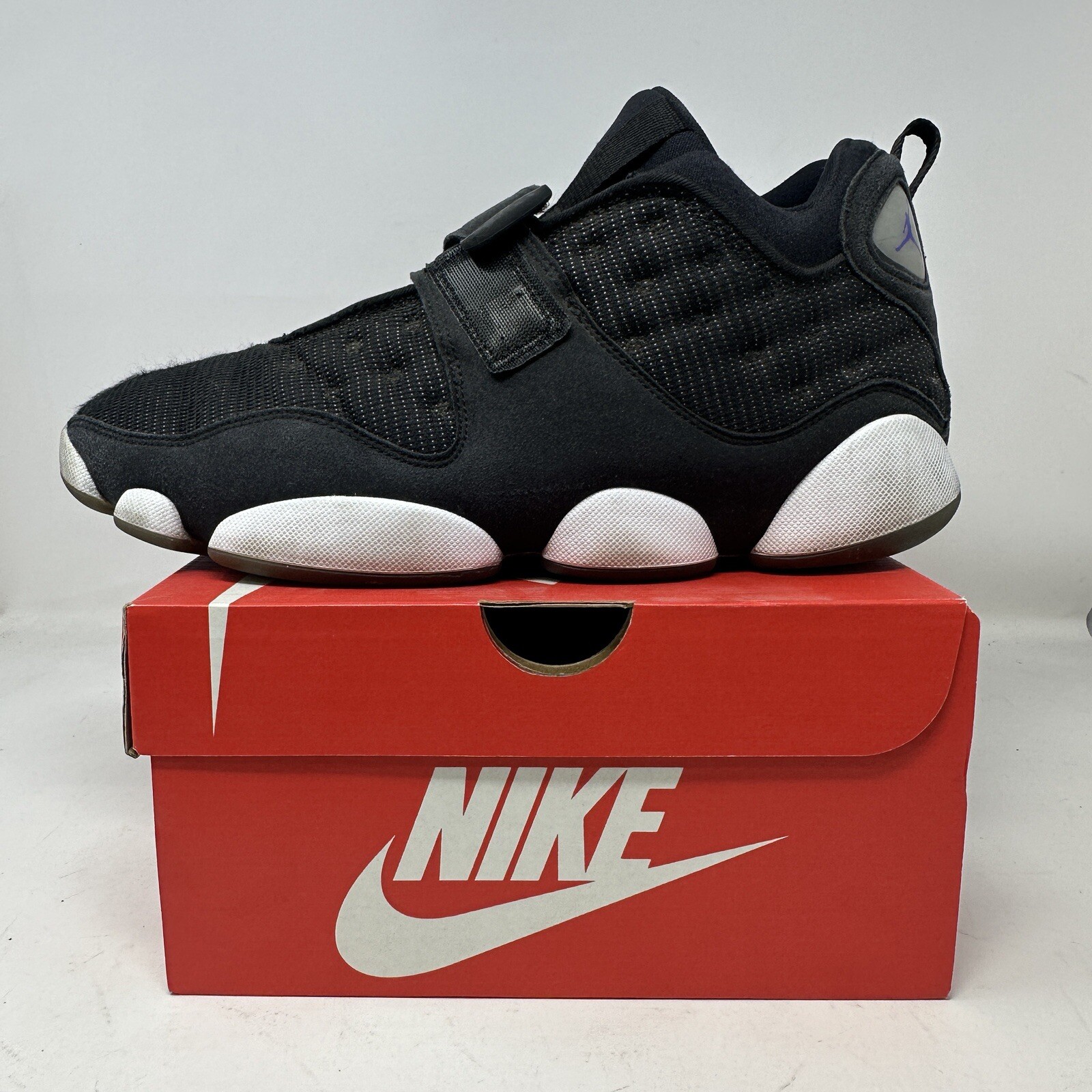 NIKE Air jordan Black Cat Basketball Shoes Black AR07… - Gem