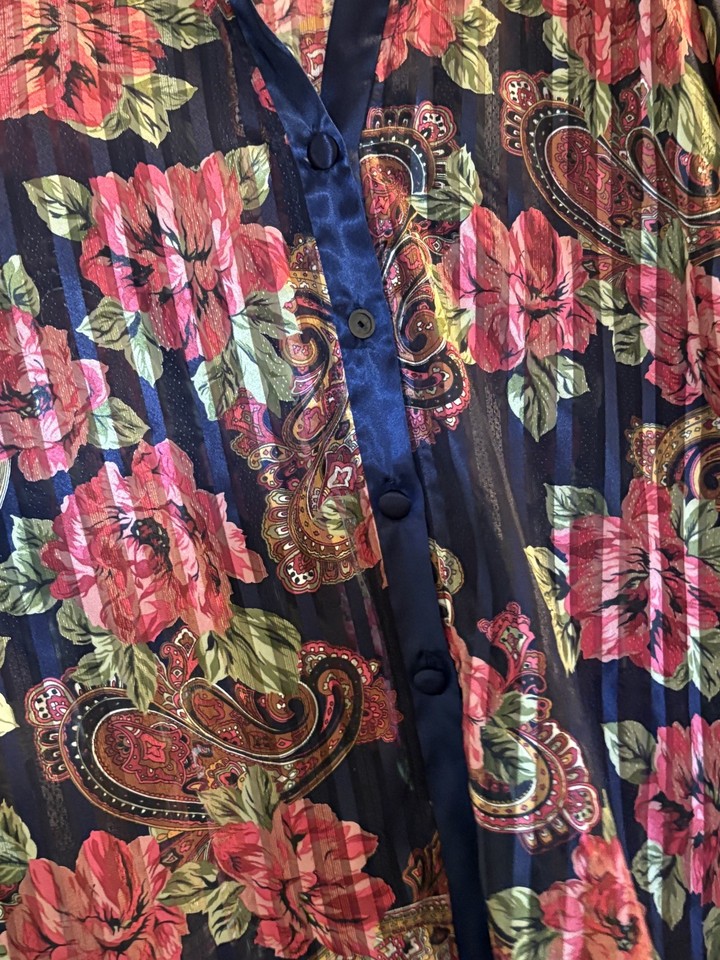 Vintage Victoria’s Secret Button Down Long Sleeve Sleep Shirt Women’s ...