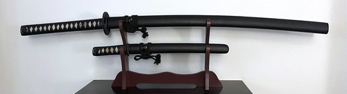 Hanwei Practical Plus Daisho - Katana/Tanto ... Stand & Sword Bags ...