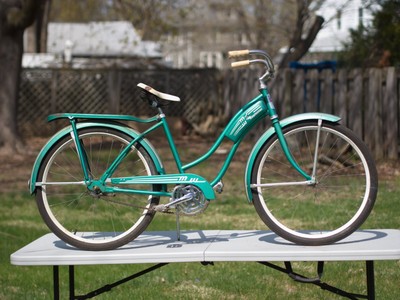 Vintage Bicycles - Hawthorne Bike - Nelo's Cycles