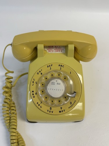 Vintage Bell Western Electric Rotary Dial Phone Yellow Model 500DM MCM ...