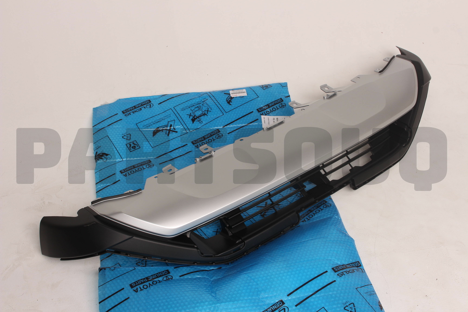 52129BZ060 Genuine Toyota Cover FR Bumper LW 52129-bz060 for sale ...