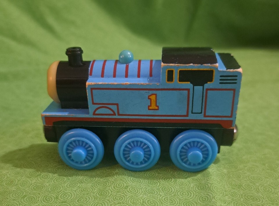 Thomas the Train Thomas Early Engineer Wooden Railway Tank Engine ...
