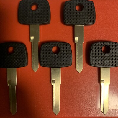 5 NEW 2002-06 Dodge Freightliner Mercedes Sprinter Key Blank With T5 ...