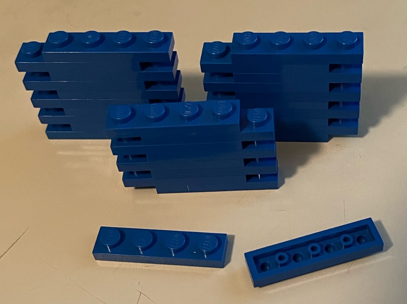LEGO Part 3710, Blue. 1x4 plate. 30 pieces. | eBay