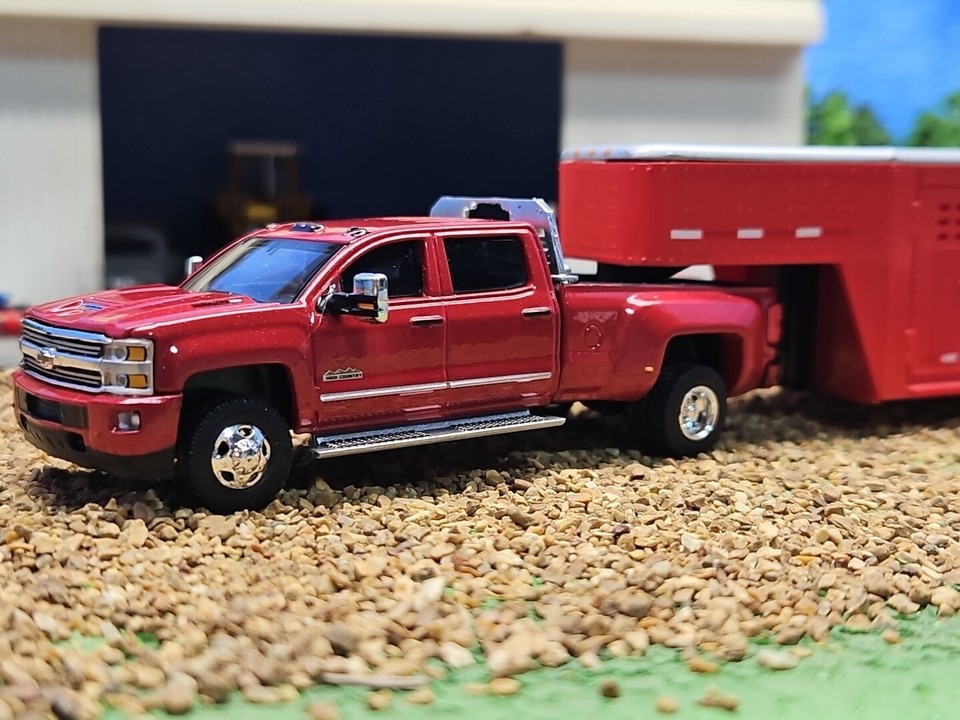 CUSTOM Greenlight 2018 Chevrolet Silverado 3500 HD TRUCK CHEVY DUALLY ...
