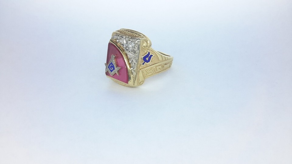 Men's Ring 10K Yellow Gold Gothic Kinsley Sons Masonic Masons. Ruby ...