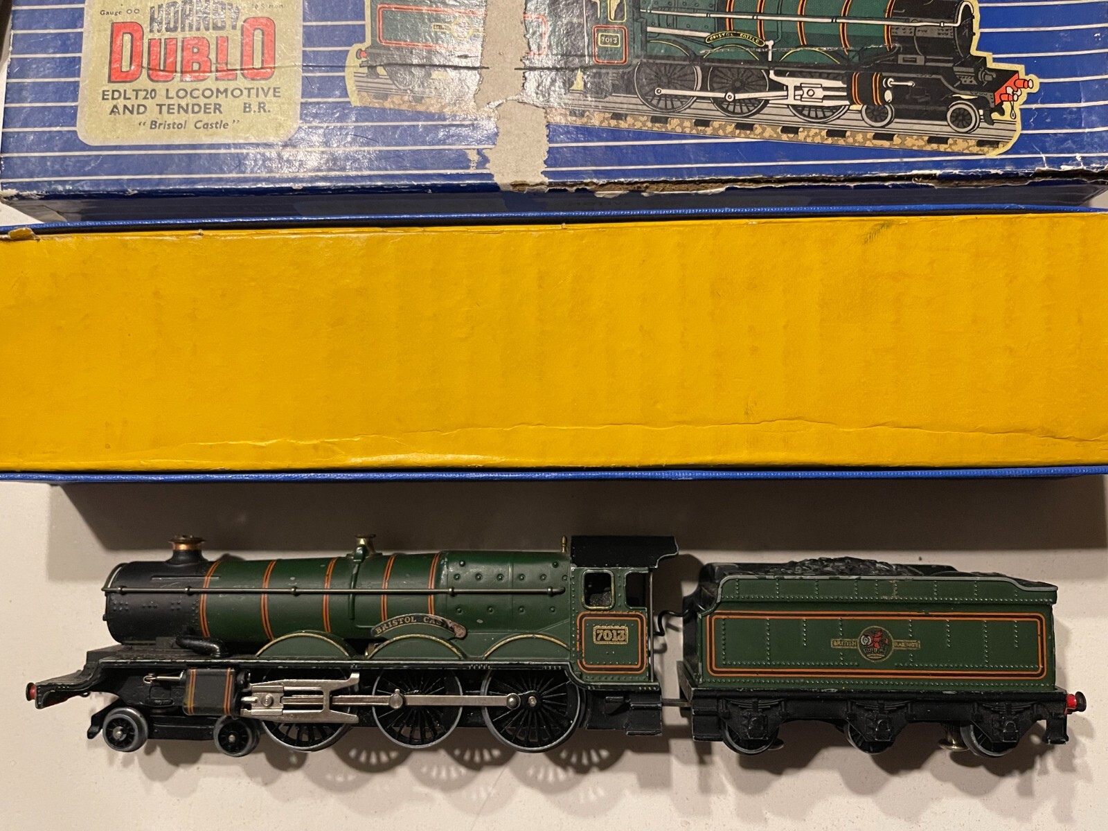 HORNBY DUBLO OO GAUGE - EDL20 BRISTOL CASTLE LOCO & TENDER - 3 RAIL ...
