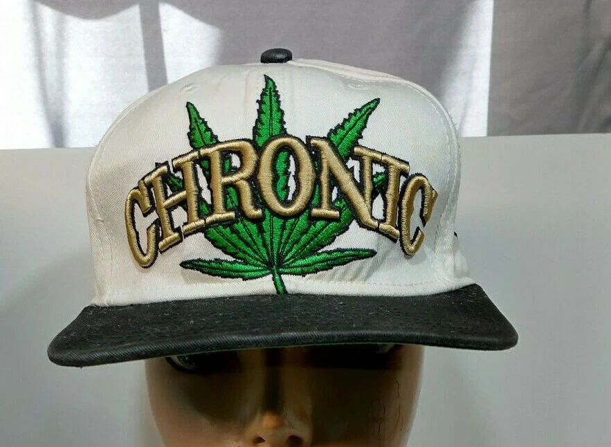 Snapbacks Weed