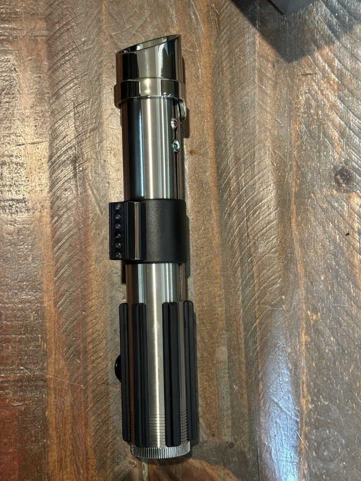 Star Wars Galaxy’s Edge Anakin Skywalker Jedi Apprentice Legacy ...