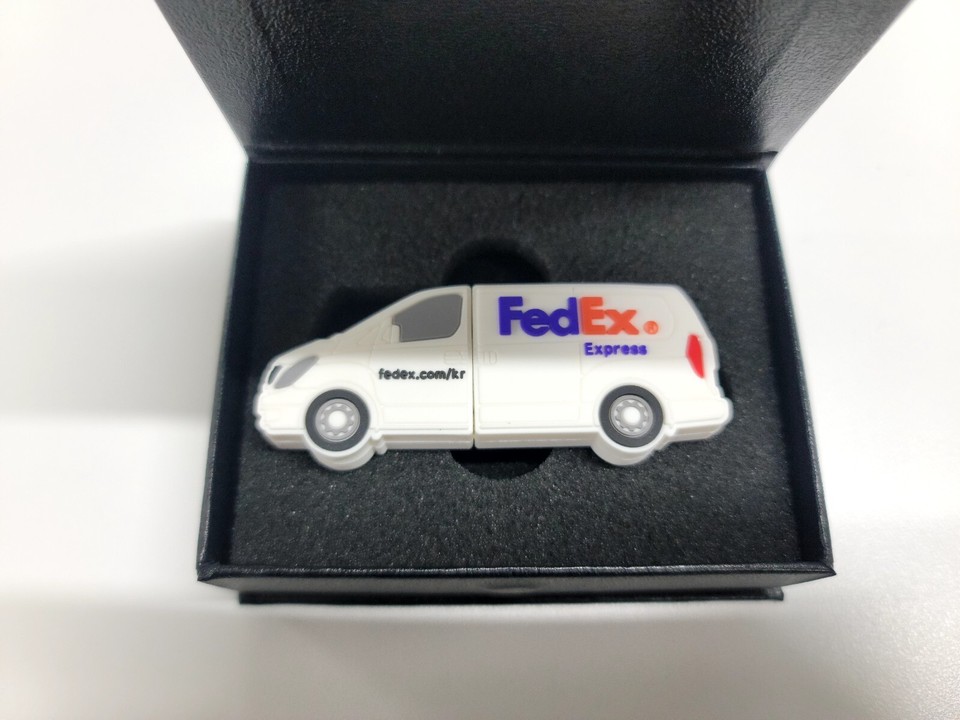 FEDEX 16GB Bus Edition USB Flash Drives Thumb Memory Limited Edition ...