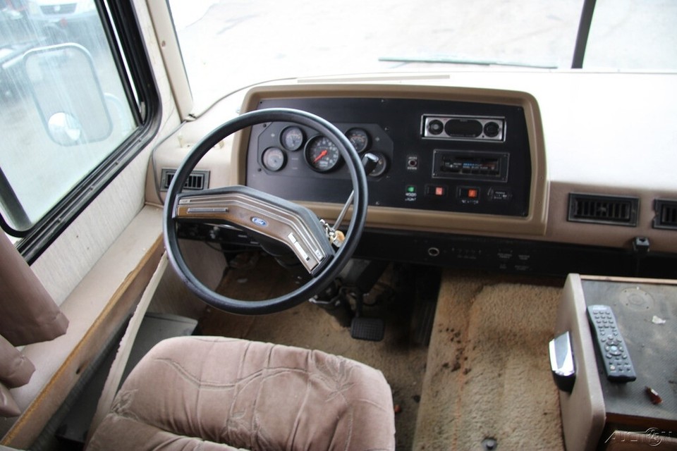 1990 Oshkosh XC RV 27ft 7.5 L V8 Automatic NO RESERVE | eBay