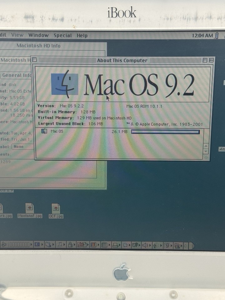 Apple M2453 Gray Clamshell iBook G3 OS 9.2 5.6GB HDD 128MB RAM Needs ...