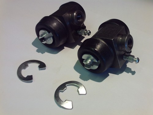 RELIANT ROBIN 1994 TO 2001 NEW PAIR REAR BRAKE WHEEL CYLINDERS (C692A ...