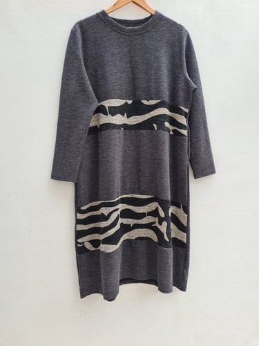 Neslay Lagenlook Long SleevedGrey Dress With Patterned Inset Panels ...