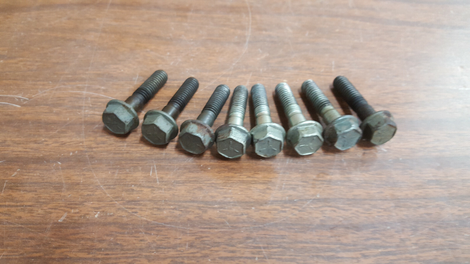 Toro Lawn Mower Tecumseh LV195EA Engine Cylinder Head Screws 6021A | eBay