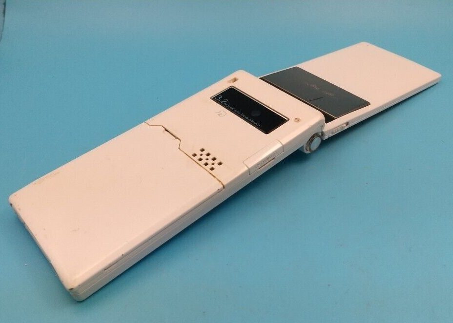 Panasonic P-03A Docomo Flip Phone White Good | eBay