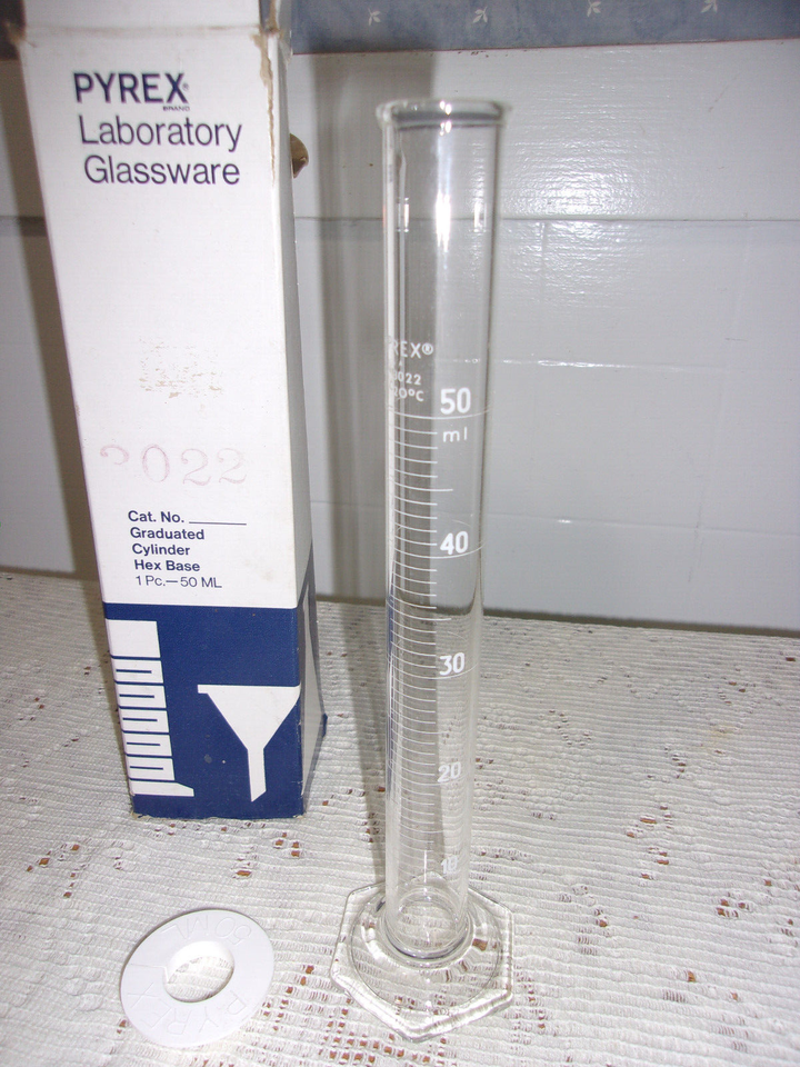 PYREX CORNING Laboratory Glassware #3022 Beaker Graduated Cylinder Hex ...