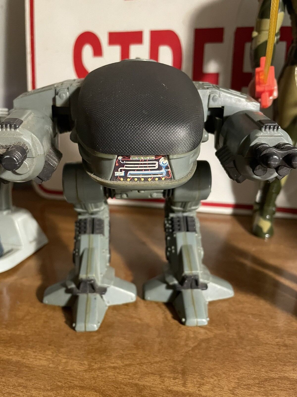 Vintage 1988-90 Robocop Action Figure Lot ~ Bootleg Robocop W/ ED-209 ...