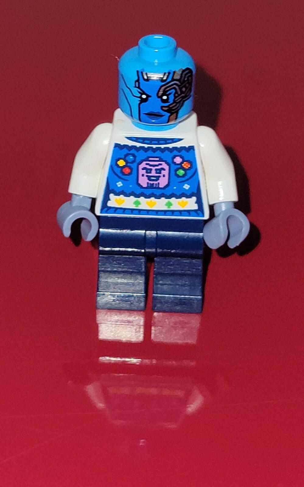 LEGO® Nebula Holiday Sweater Minifigure Guardians of the Galaxy 76231 ...
