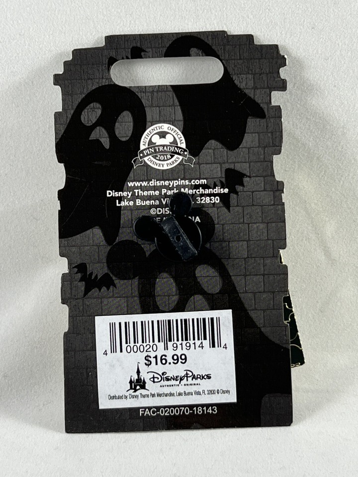 Disney 2018 Mickey's Halloween Party Mysterious Shadows Up Russell ...