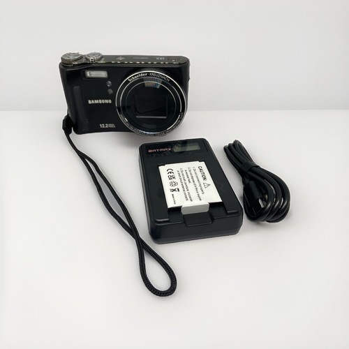 Samsung WB550 12.2MP 10x Optical Zoom Digital Camera + Charger ...