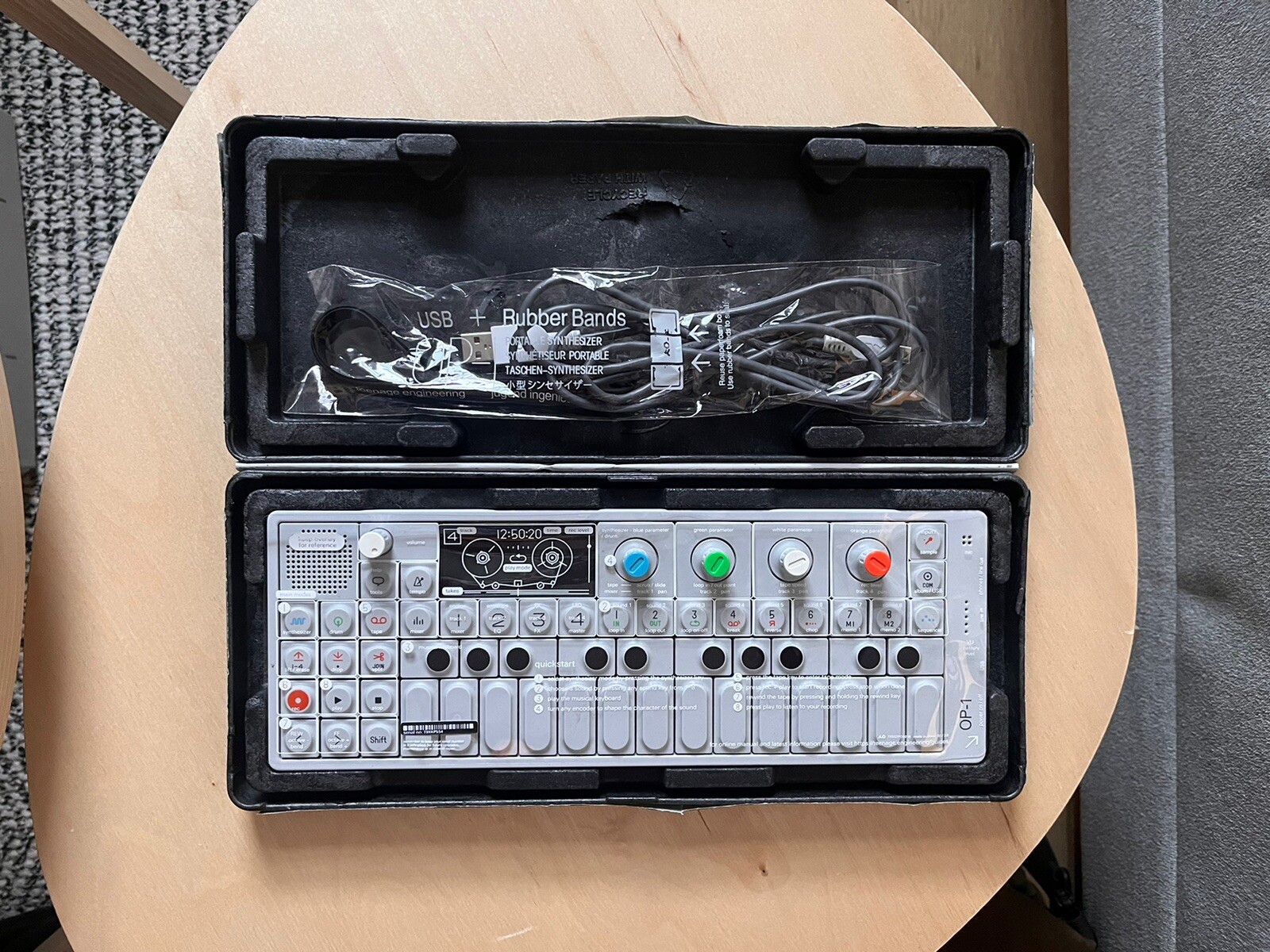 TEENAGE.ENGINEERING OP-1 Portable Synthesizer Original With Box And ...
