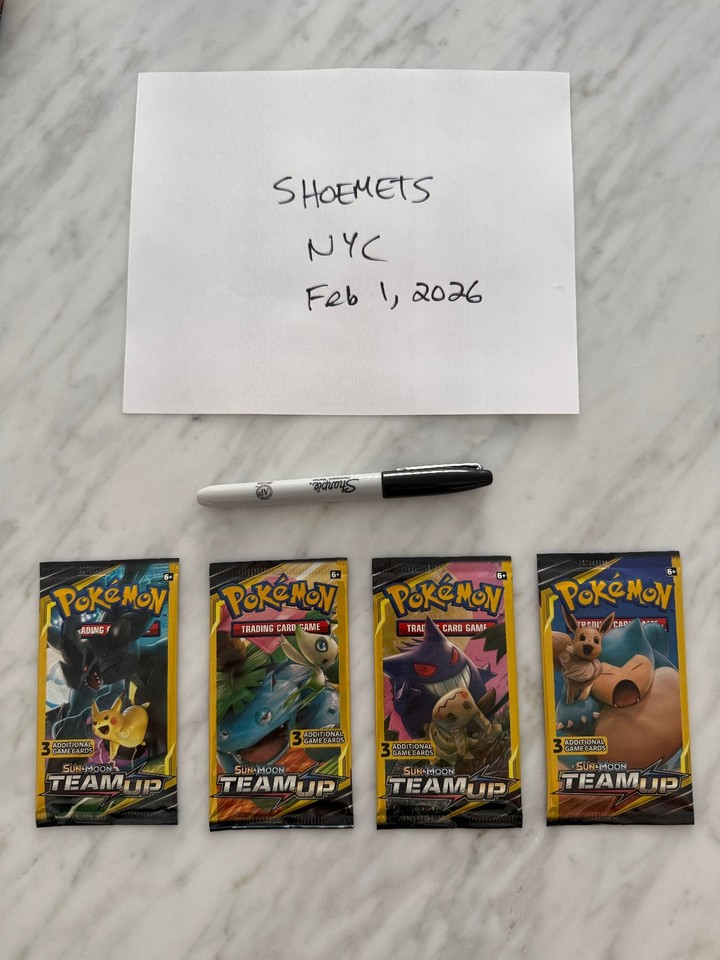 Pokemon TCG - Sun & Moon Team Up - Mini Booster Pack (Art Set ...