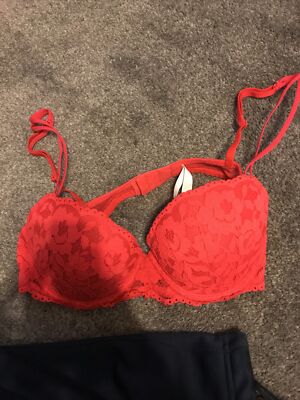 Victoria's Secret PINK Bra Women's 34b Red Date Push Up Logo Lace | eBay
