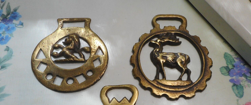 2 vtg Brass Harness Bridal Horse Medallions Rampant Lion & Stag/Buck ...
