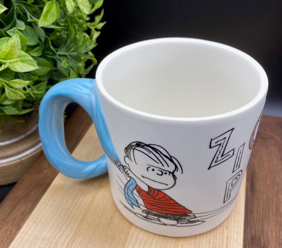 HALLMARK PEANUTS® Linus Blue Blanket Snoopy ZIP 3D Handle 17oz Mug FREE ...