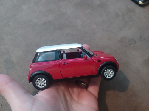 2011 Kinsmart Mini Cooper Diecast Model Toy Car 1:28 Red KT5042 | eBay