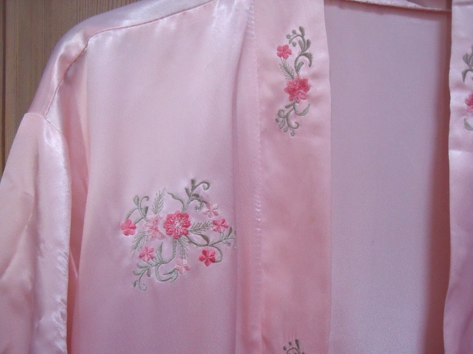 Vintage embroidered satin pink dressing gown | eBay