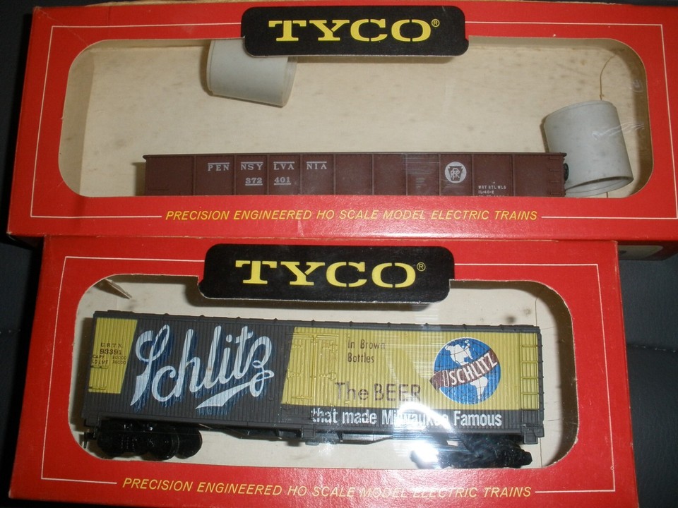 Lot of 9 TYCO Red Box Train Cars in Boxes | eBay