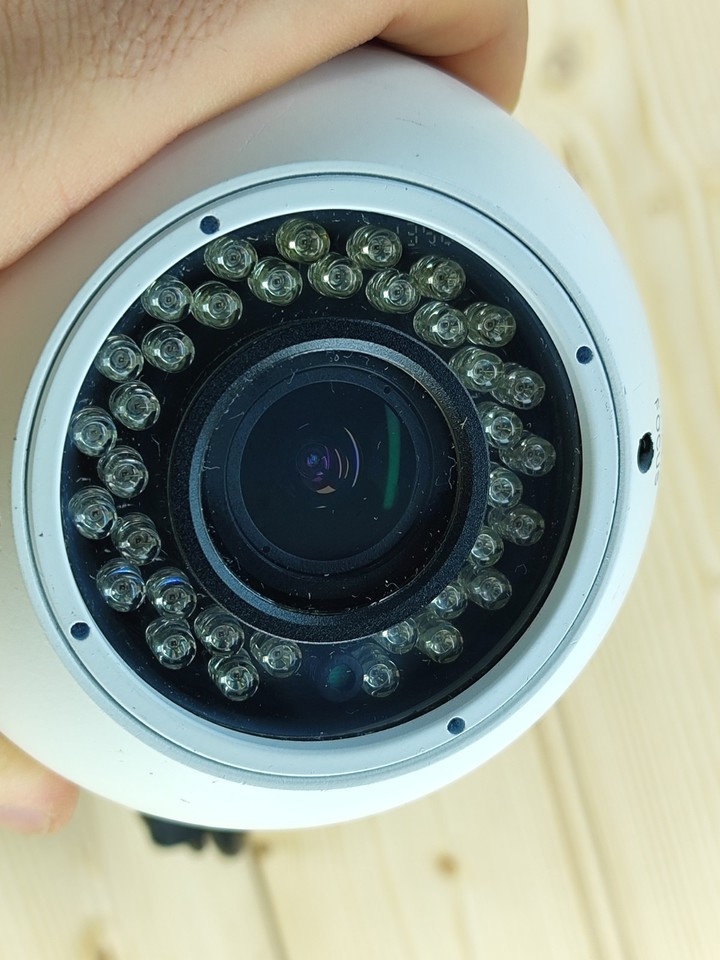 QVIS CCTV Security Camera Dome EYE-E37-V2W Single (Un-Tested) | eBay UK