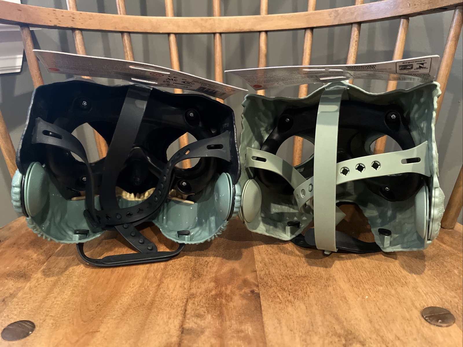 2022 Jurassic World Dominion Therizinosaurus & Giganotosaurus Dinosaur ...