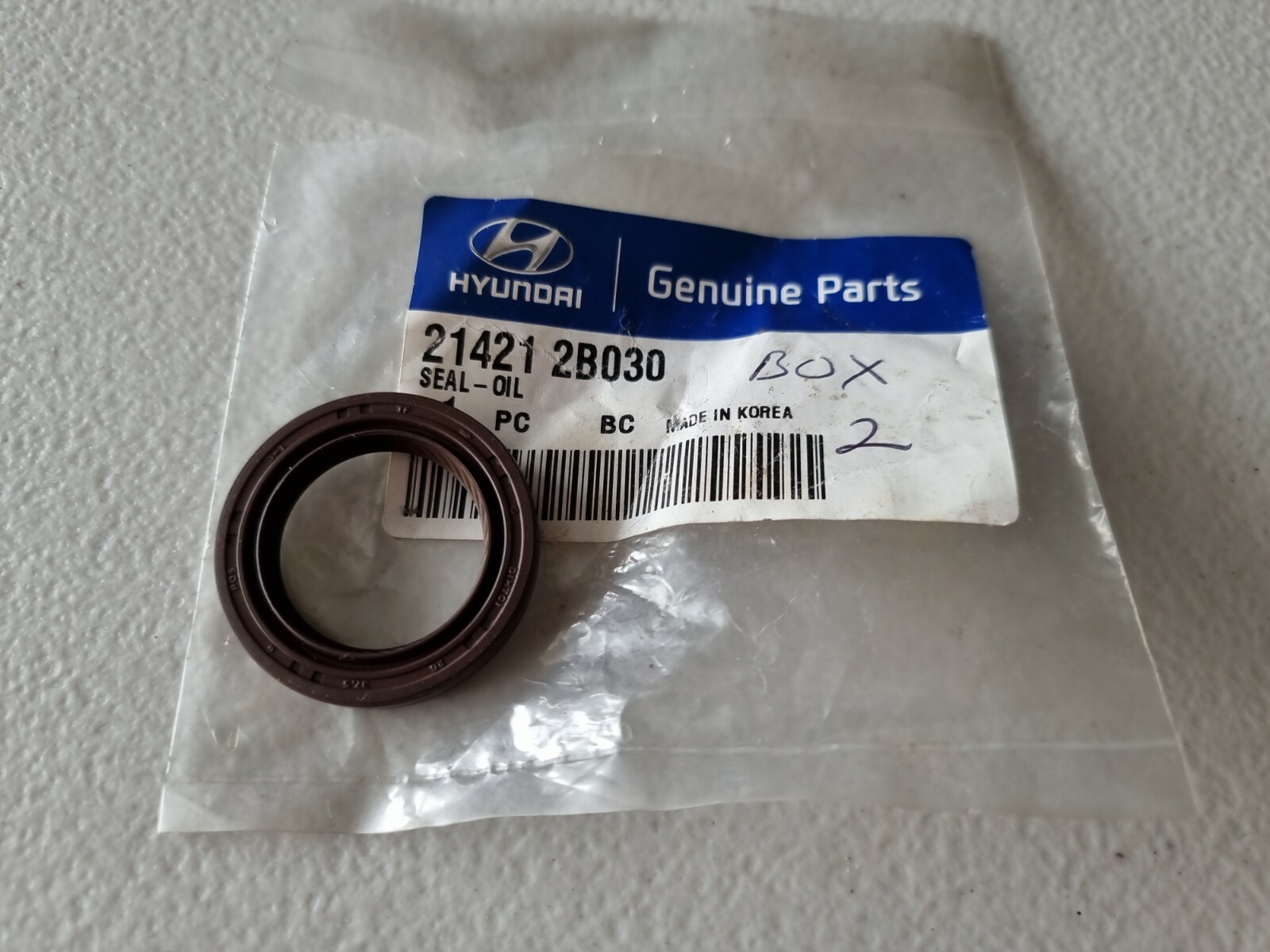 HYUNDAI CEED KONA OIL SEAL CRANKSHAFT FRONT GENUINE NEW 214212B030 1.4 ...