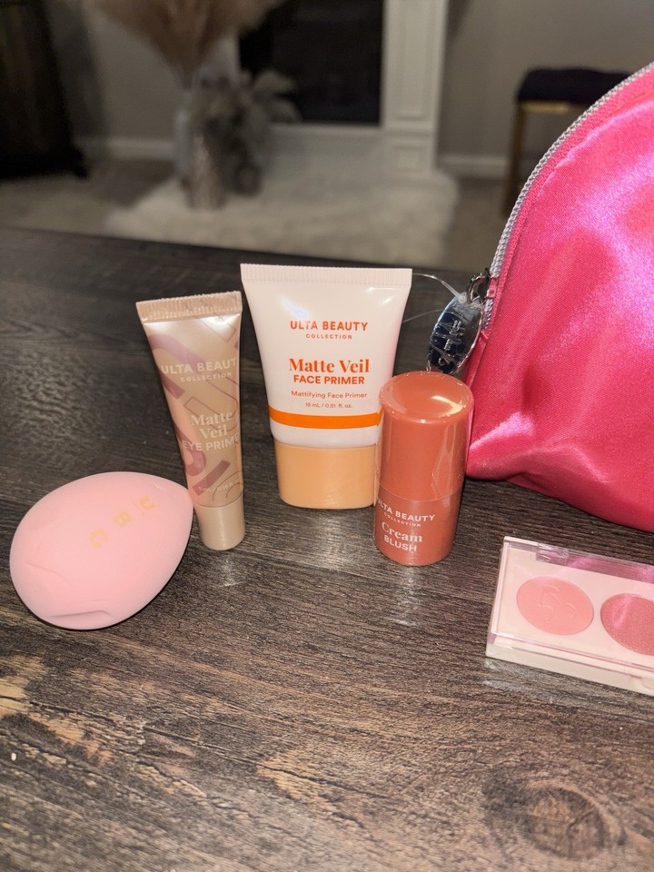 ULTA Beauty 8 Pc Makeup Set With Pink Satin Bag - Brand New W/ Tags ...