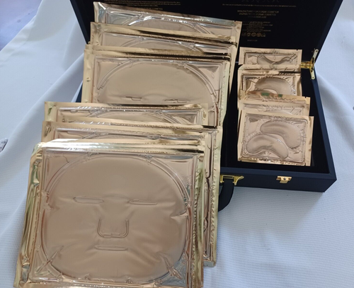 REDCD FRM $1099! 24K Gold Gift 17pc Deluxe Set-Face Masks, Eye Masks, Gold Leaf | eBay