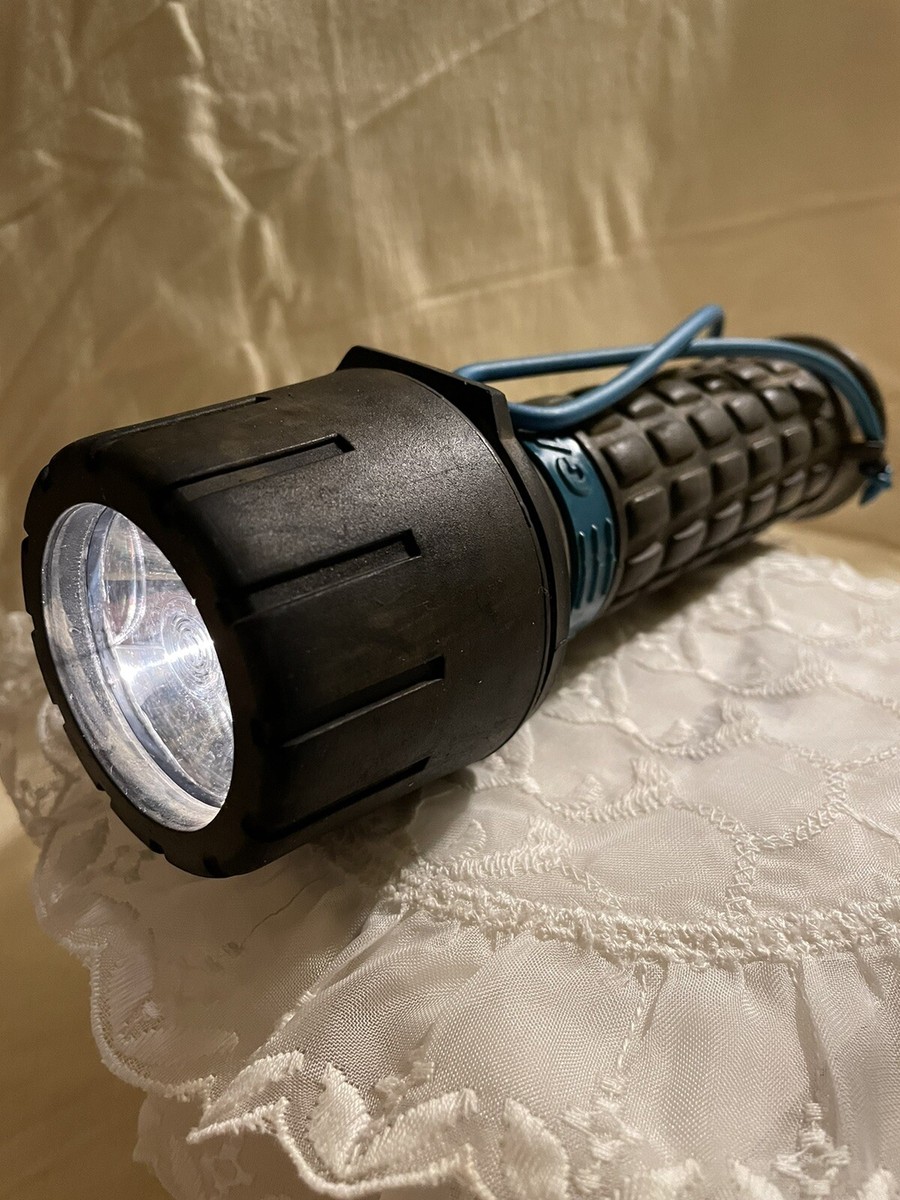 Garrity Rechargeable Flashlight Moef 90070 Amazon.com: Rechargeable