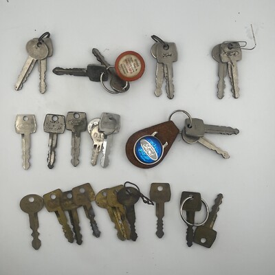 Ford Family of Fine Cars Keys Ignition & Door Keys Vintage Collectible ...